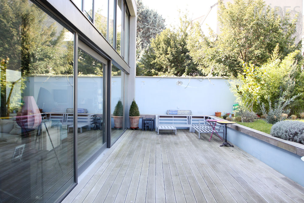 Terrasse bois en contrebas. C1322 | Mires Paris