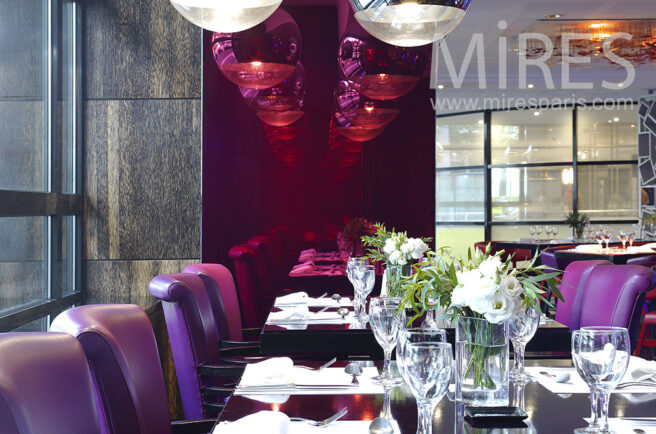 Restaurant coloré. C1870 | Mires Paris